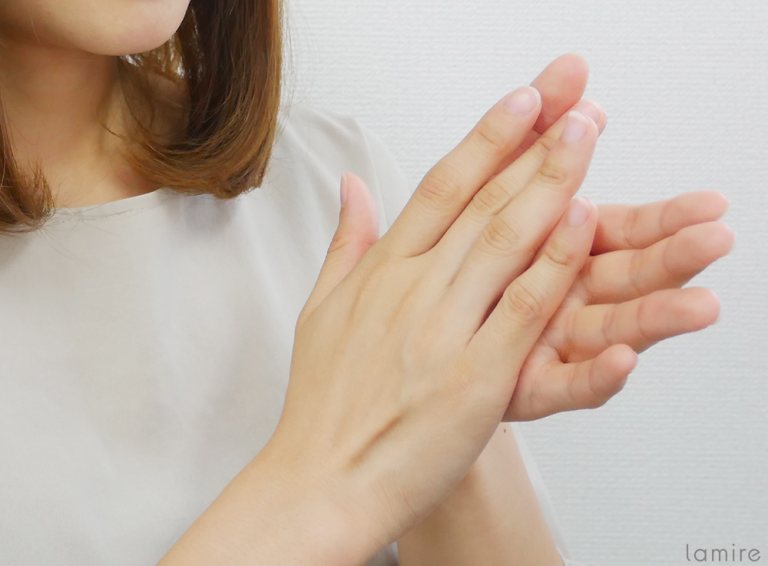 ひどい浮き毛をどうにかしたい！すぐできる直し方＆しっかり抑える方法 – lamire [ラミレ]