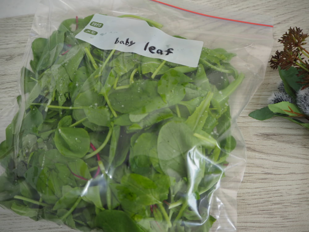 コストコのオーガニックベビーリーフが大容量で超便利！中身や活用レシピを紹介 – lamire [ラミレ]