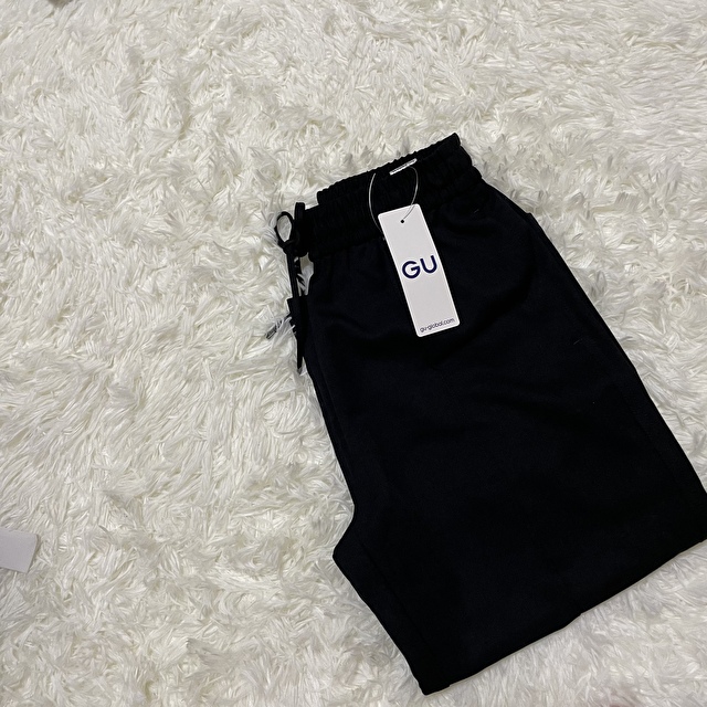 着ても脱いでも楽チン！働く女性・ママさんの味方GUのプルオンパンツ♡ – lamire [ラミレ]